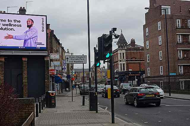 A walk in Homerton – slightly weird